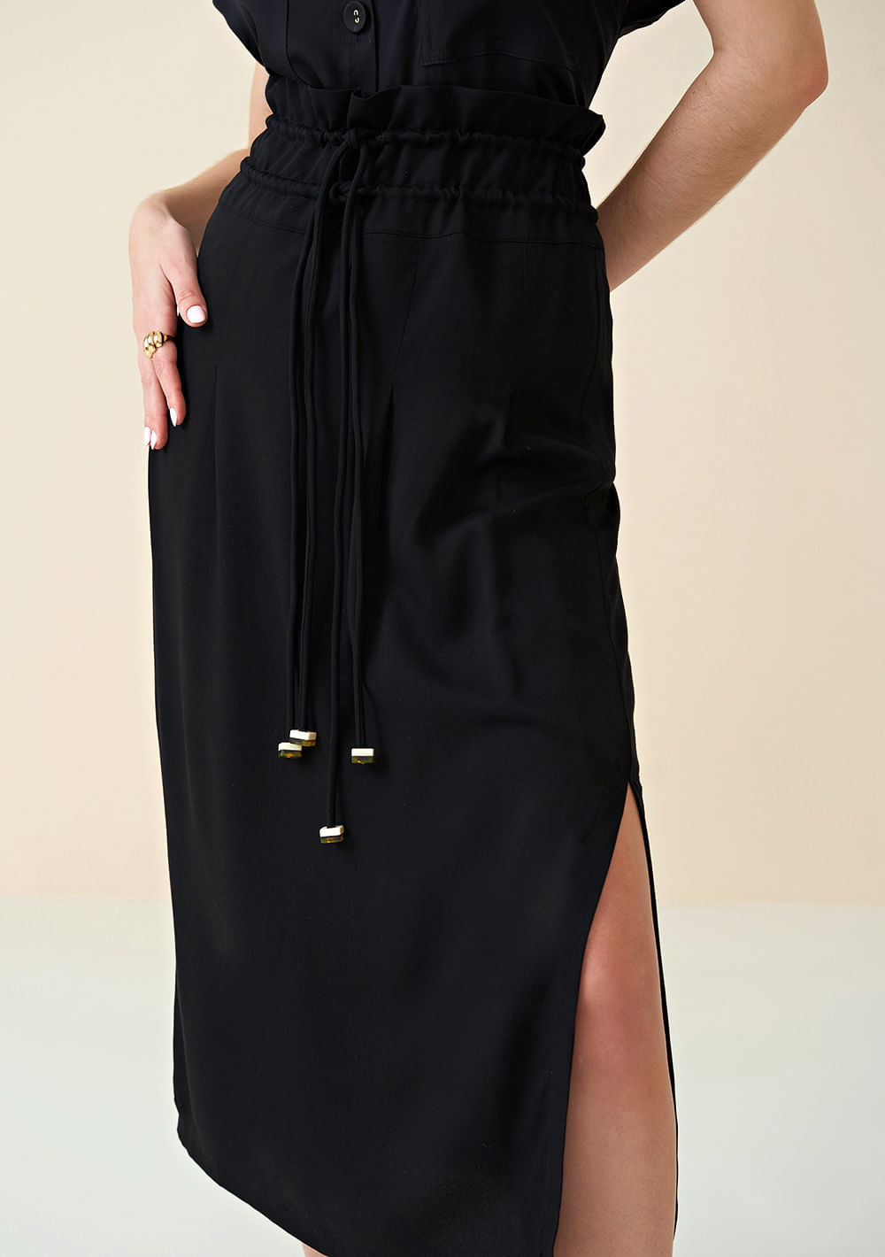 Saia Maria.Valentina Longa Reta Com Abertura Preto - Privalia