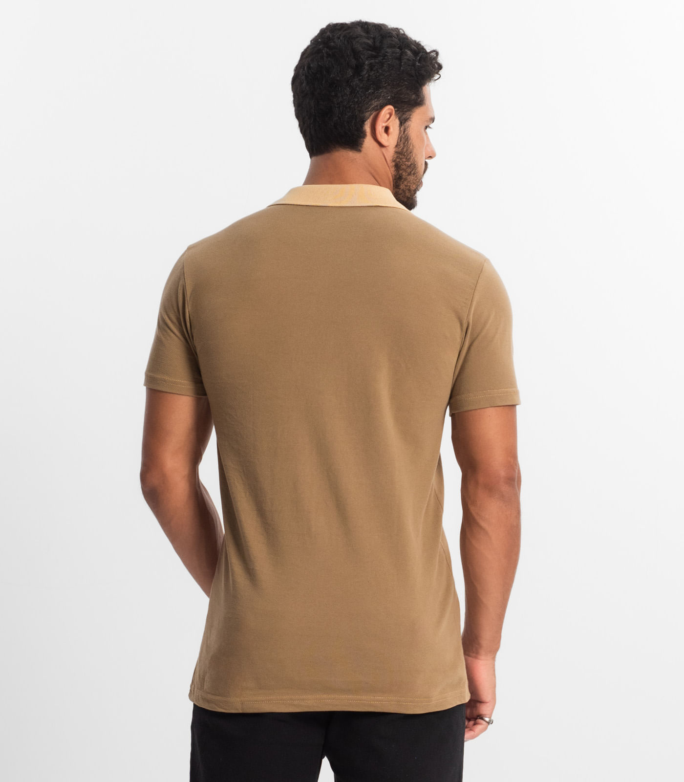 Polos Básicas Com Golas Diferenciadas Select Marrom - Privalia