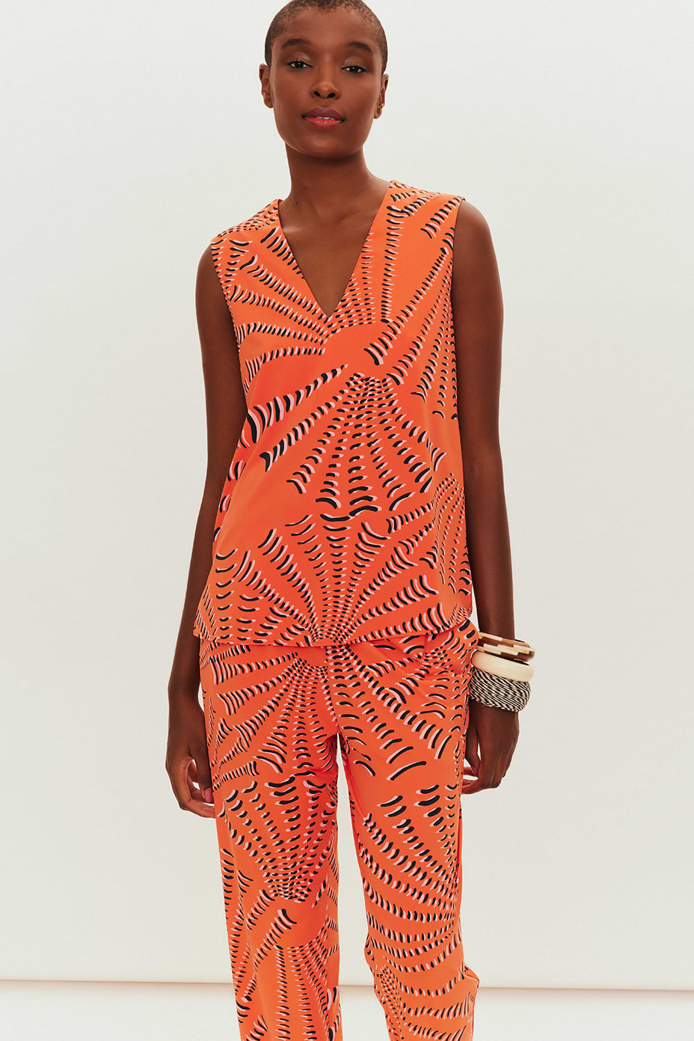 Blusa decote concha laranja tropical - Privalia